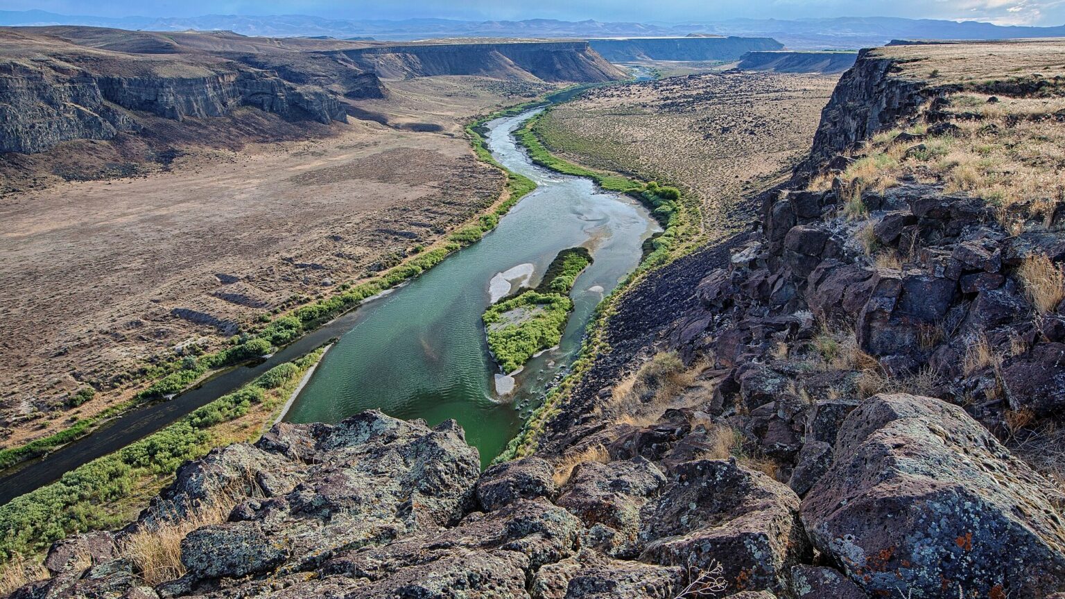 13 Incredible Facts About Hell's Canyon, The Deepest River Gorge in The ...