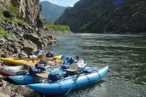 13 Incredible Facts About Hell's Canyon, The Deepest River Gorge in The ...
